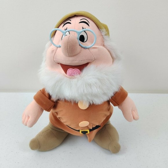 Disney | Toys | Disney World On Ice Snow White Seven Dwarfs Doc Plush ...